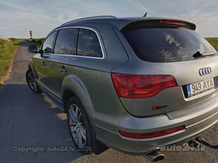 Pelēks Audi Q7 2006 Pērnava, ar dzinēja tilpumu 4.20 L un nobraukumu 0 tūkst. km par 6000 €, foto 5 vietnē AUTOMOTO.COM.LV