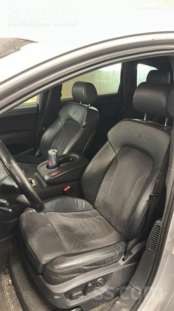 Pelēks Audi Q7 2006 Valmiera, ar dzinēja tilpumu 3.00 L un nobraukumu 300 tūkst. km par 1500 €, foto 3 vietnē AUTOMOTO.COM.LV