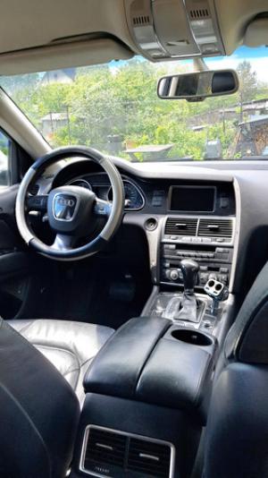 Pelēks Audi Q7 2006 Kohtla-Jerve, ar dzinēja tilpumu 0.00 L un nobraukumu 309 tūkst. km par 6000 €, foto 4 vietnē AUTOMOTO.COM.LV