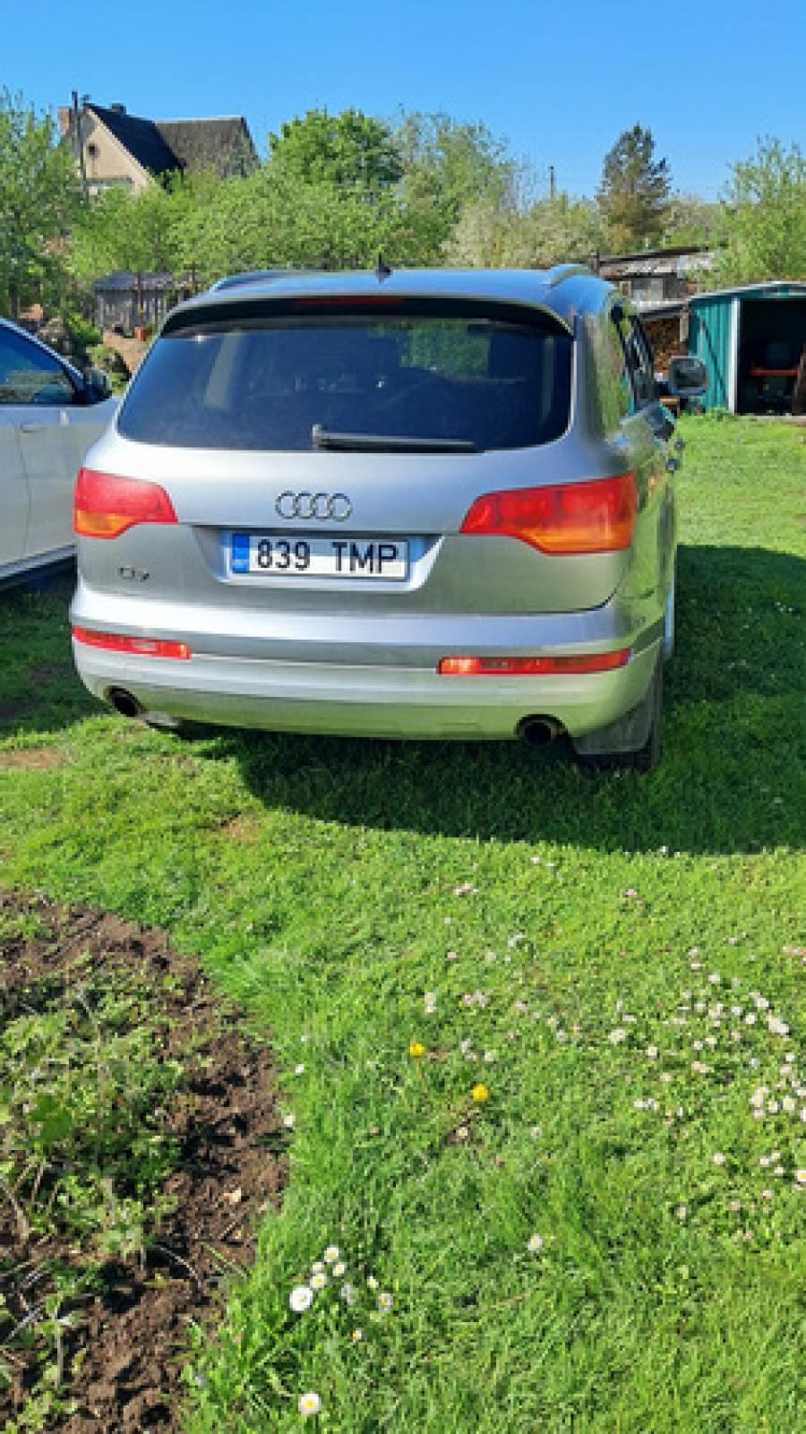 Pelēks Audi Q7 2006 Kohtla-Jerve, ar dzinēja tilpumu 0.00 L un nobraukumu 309 tūkst. km par 6000 €, foto 6 vietnē AUTOMOTO.COM.LV