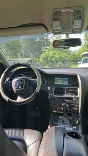 Pelēks Audi Q7 2006 Kohtla-Jerve, ar dzinēja tilpumu 0.00 L un nobraukumu 309 tūkst. km par 6000 €, foto 8 vietnē AUTOMOTO.COM.LV