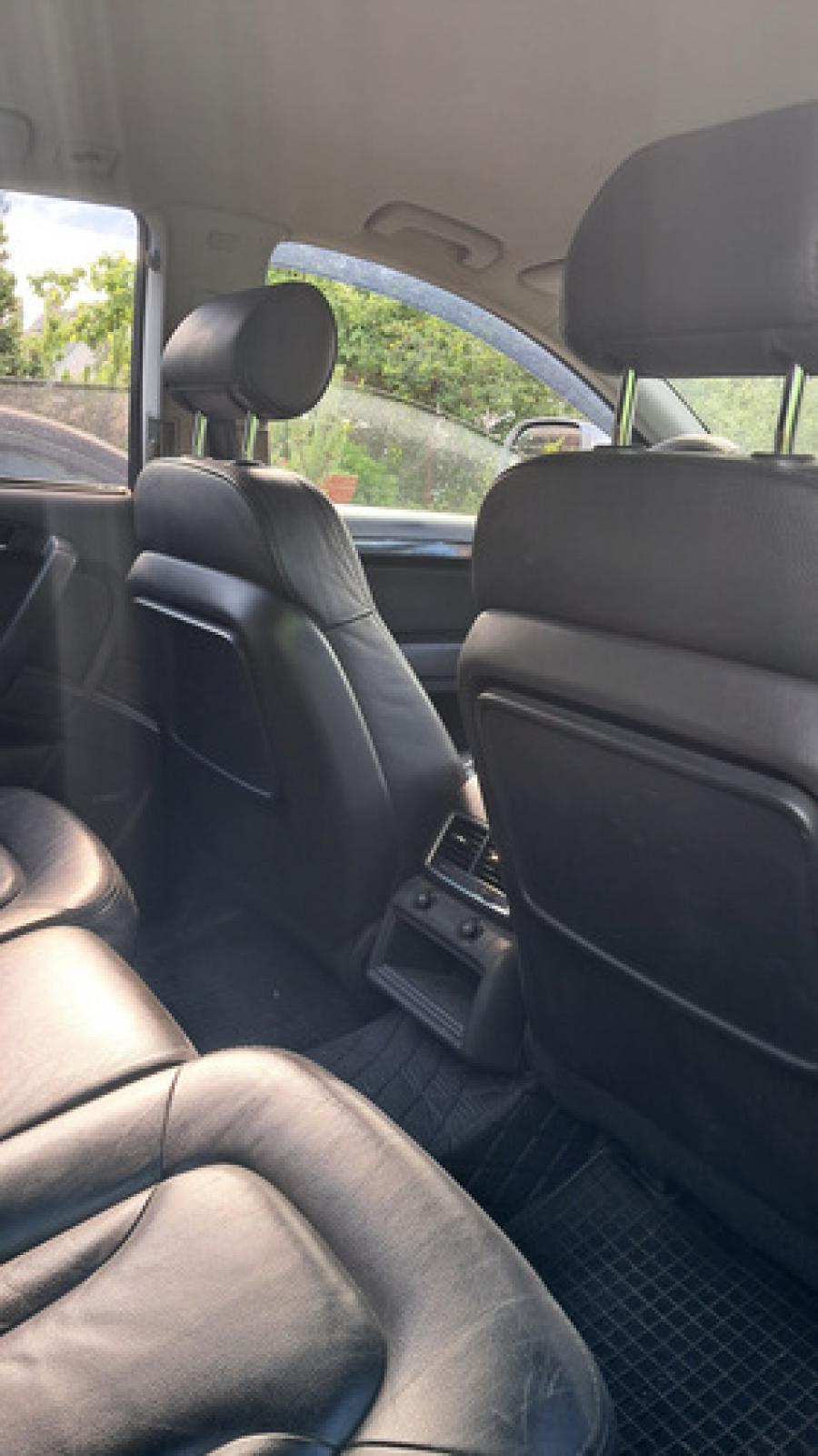 Pelēks Audi Q7 2006 Kohtla-Jerve, ar dzinēja tilpumu 0.00 L un nobraukumu 309 tūkst. km par 6000 €, foto 12 vietnē AUTOMOTO.COM.LV