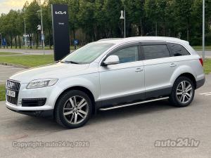 Серый Ауди Ку 7 2006 в Нарва, объемом двигателя 3.00 л и пробегом 370 тыс. км за 3499 €, фото  на AUTOMOTO.COM.LV
