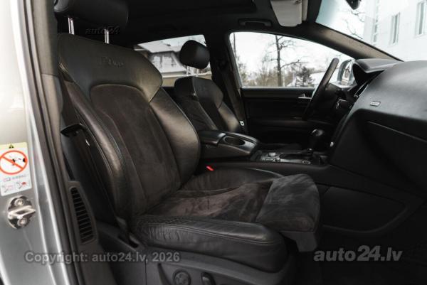 Grey Audi Q7 2007 in Tartu, with an engine capacity of 3.00 L and mileage of 297 thousand km for 6500 €, photo 10 on AUTOMOTO.COM.LV