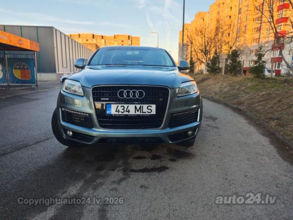 Pelēks Audi Q7 2008 Tallina, ar dzinēja tilpumu 3.00 L un nobraukumu 245 tūkst. km par 7400 €, foto 1 vietnē AUTOMOTO.COM.LV