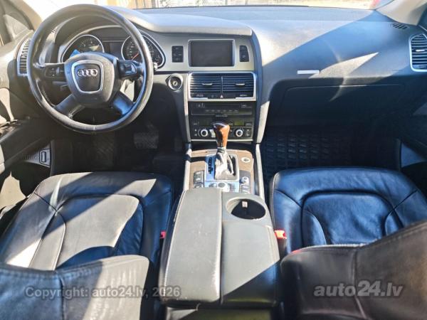 Pelēks Audi Q7 2008 Tallina, ar dzinēja tilpumu 3.00 L un nobraukumu 245 tūkst. km par 7400 €, foto 8 vietnē AUTOMOTO.COM.LV
