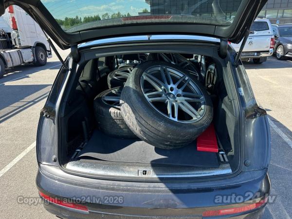 Grey Audi Q7 2009 in Tartu, with an engine capacity of 3.00 L and mileage of 195 thousand km for 6999 €, photo 8 on AUTOMOTO.COM.LV