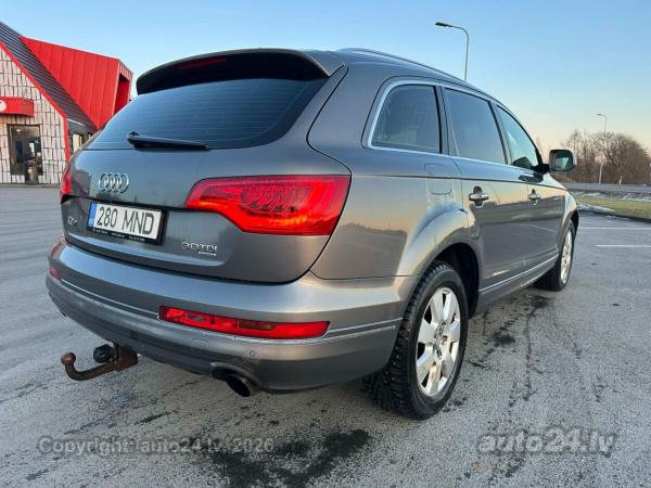 Grey Audi Q7 2010 in Tallinn, with an engine capacity of 3.00 L and mileage of 226 thousand km for 10000 €, photo 4 on AUTOMOTO.COM.LV