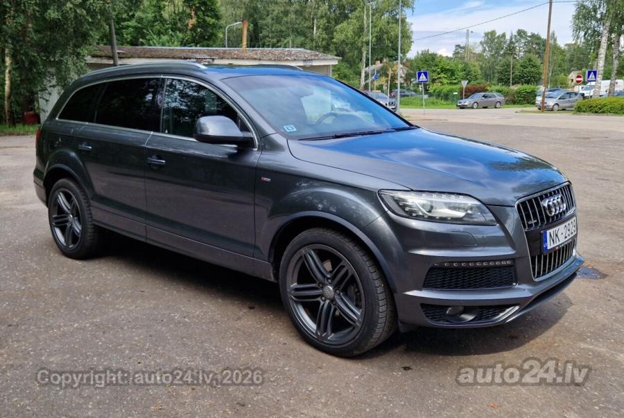 Grey Audi Q7 2012 in Riga, with an engine capacity of 3.00 L and mileage of 290 thousand km for 13200 €, photo 1 on AUTOMOTO.COM.LV