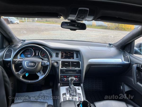 Ауди Ку 7 2012 в Таллин на AUTOMOTO.COM.LV Серый Ауди Ку 7 2012 в Таллин, объемом двигателя 4.20 л и пробегом 400 тыс. км за 16500 €, фото 6 на AUTOMOTO.COM.LV