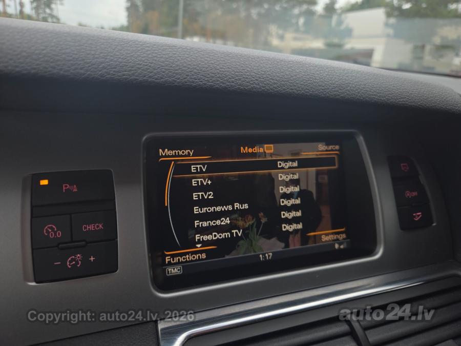 Pelēks Audi Q7 2012 Tallina, ar dzinēja tilpumu 3.00 L un nobraukumu 293 tūkst. km par 10900 €, foto 19 vietnē AUTOMOTO.COM.LV