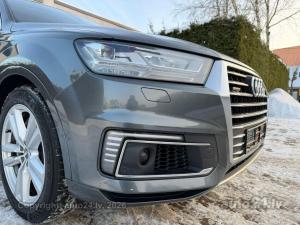 Grey Audi Q7 2016 in Parnu, with an engine capacity of 2.97 L and mileage of 197 thousand km for 23800 €, photo 5 on AUTOMOTO.COM.LV