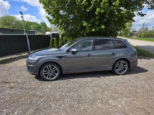 Pelēks Audi Q7 2016 Marijampole, ar dzinēja tilpumu 0.00 L un nobraukumu 263 tūkst. km par 31500 €, foto 3 vietnē AUTOMOTO.COM.LV