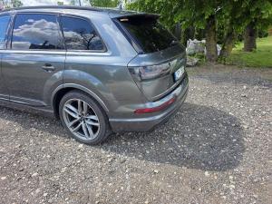Pelēks Audi Q7 2016 Marijampole, ar dzinēja tilpumu 0.00 L un nobraukumu 263 tūkst. km par 31500 €, foto 4 vietnē AUTOMOTO.COM.LV