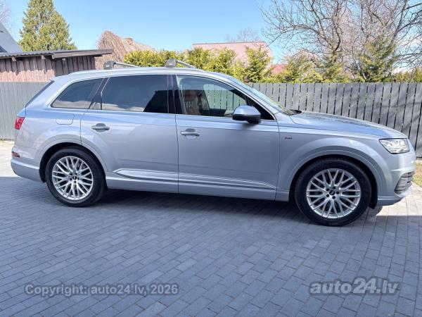 Grey Audi Q7 2017 in Tallinn, with an engine capacity of 3.00 L and mileage of 192 thousand km for 27900 €, photo 7 on AUTOMOTO.COM.LV