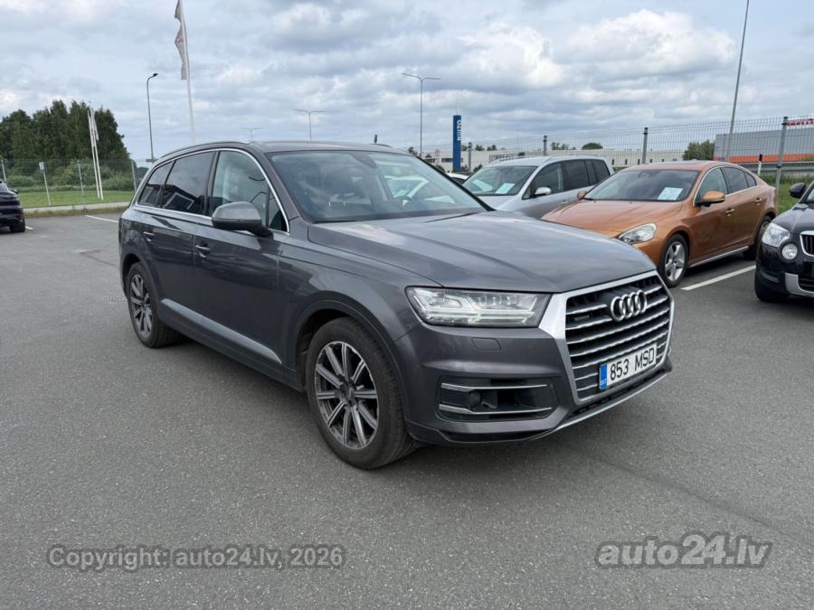Grey Audi Q7 2018 in Tallinn, with an engine capacity of 3.00 L and mileage of 143 thousand km for 28990 €, photo 4 on AUTOMOTO.COM.LV