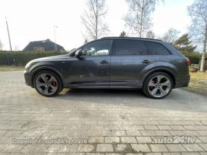 Grey Audi Q7 2020 in Tallinn, with an engine capacity of 3.00 L and mileage of 140 thousand km for 48900 €, photo  on AUTOMOTO.COM.LV
