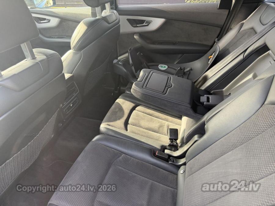 Pelēks Audi Q7 2020 Tallina, ar dzinēja tilpumu 3.00 L un nobraukumu 141 tūkst. km par 39999 €, foto 6 vietnē AUTOMOTO.COM.LV