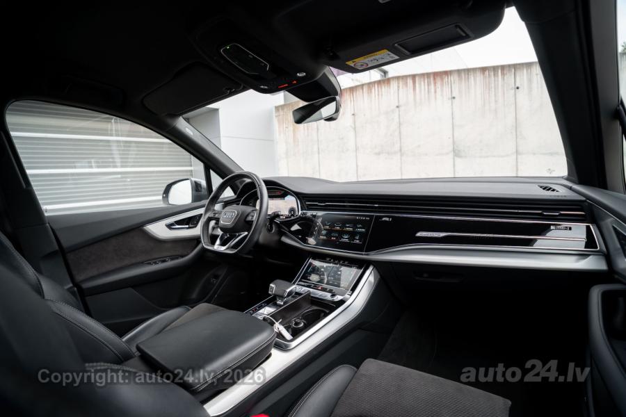 Grey Audi Q7 2020 in Tartu, with an engine capacity of 3.00 L and mileage of 81 thousand km for 52900 €, photo 4 on AUTOMOTO.COM.LV