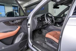 Pelēks Audi Q7 2022 Kauņa, ar dzinēja tilpumu 3.00 L un nobraukumu 80 tūkst. km par 44950 €, foto 22 vietnē AUTOMOTO.COM.LV