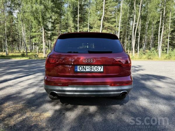 Sarkans Audi Q7 2011 Rīga, ar dzinēja tilpumu 3.00 L un nobraukumu 302 tūkst. km par 8990 €, foto 4 vietnē AUTOMOTO.COM.LV