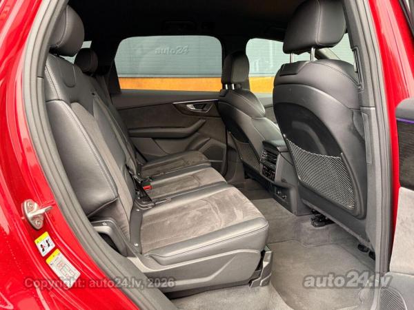 Red Audi Q7 2022 in Tallinn, with an engine capacity of 3.00 L and mileage of 113 thousand km for 51900 €, photo 11 on AUTOMOTO.COM.LV