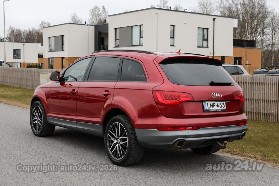 Sarkans Audi Q7 2014 Tallina, ar dzinēja tilpumu 3.00 L un nobraukumu 260 tūkst. km par 9999 €, foto 5 vietnē AUTOMOTO.COM.LV