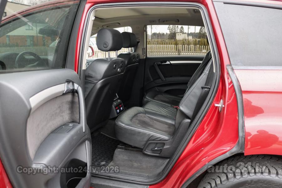 Sarkans Audi Q7 2014 Tallina, ar dzinēja tilpumu 3.00 L un nobraukumu 260 tūkst. km par 9999 €, foto 14 vietnē AUTOMOTO.COM.LV