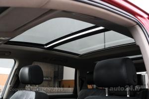 Sarkans Audi Q7 2014 Tallina, ar dzinēja tilpumu 3.00 L un nobraukumu 260 tūkst. km par 9999 €, foto 24 vietnē AUTOMOTO.COM.LV