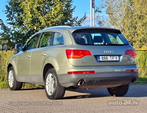 Audi Q7 2006 Tartu vietnē Audi Q7 2006 Tartu, ar dzinēja tilpumu 3.00 L un nobraukumu 334 tūkst. km par 5990 €, foto 5 vietnē AUTOMOTO.COM.LV