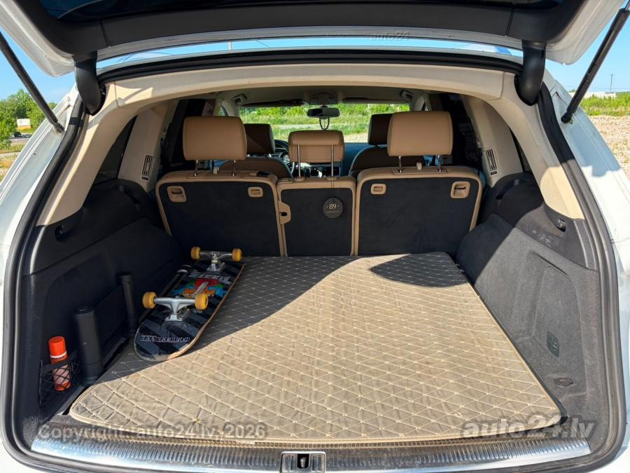 Audi Q7 2012 in Tallinn, with an engine capacity of 3.00 L and mileage of 323 thousand km for 16000 €, photo 7 on AUTOMOTO.COM.LV