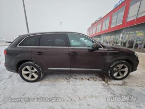 Audi Q7 2020 in Tartu, with an engine capacity of 3.00 L and mileage of 171 thousand km for 45500 €, photo 3 on AUTOMOTO.COM.LV
