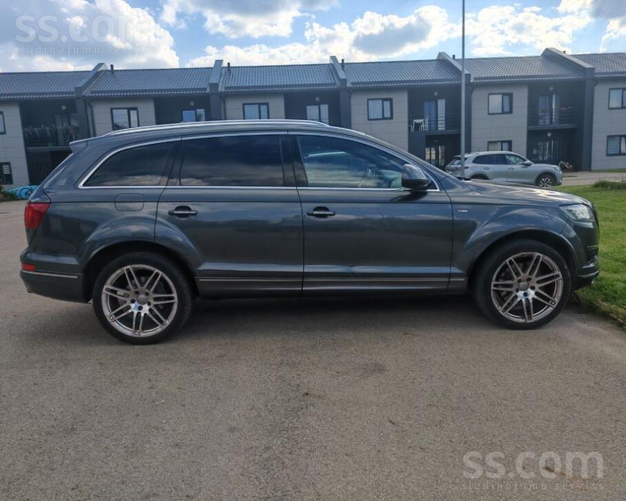 Violets Audi Q7 2012 Rīga, ar dzinēja tilpumu 3.00 L un nobraukumu 298 tūkst. km par 9000 €, foto 5 vietnē AUTOMOTO.COM.LV