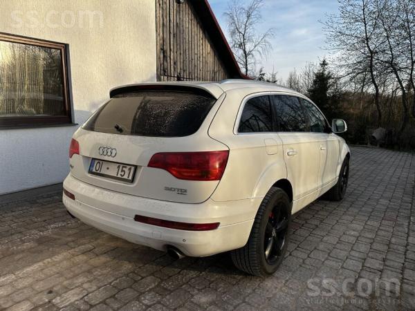 Белый Ауди Ку 7 2006 в Алуксне, объемом двигателя 3.00 л и пробегом 350 тыс. км за 5990 €, фото 4 на AUTOMOTO.COM.LV