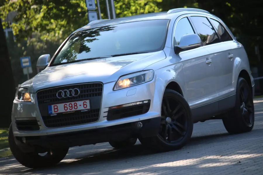 White Audi Q7 2007 in Riga, with an engine capacity of 3.00 L and mileage of 249 thousand km for 6290 €, photo 1 on AUTOMOTO.COM.LV