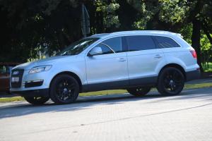 White Audi Q7 2007 in Riga, with an engine capacity of 3.00 L and mileage of 249 thousand km for 6290 €, photo 6 on AUTOMOTO.COM.LV