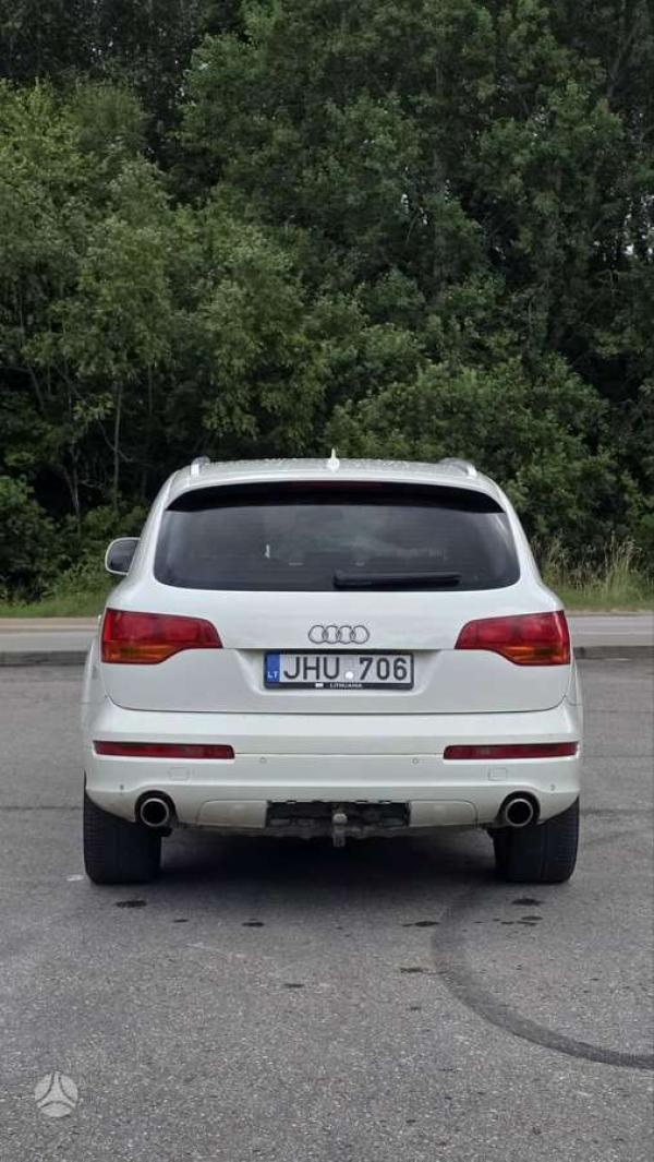Balts Audi Q7 2007 Viļņa, ar dzinēja tilpumu 4.10 L un nobraukumu 343 tūkst. km par 6300 €, foto 3 vietnē AUTOMOTO.COM.LV