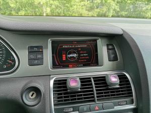 Balts Audi Q7 2007 Šauļi, ar dzinēja tilpumu 4.20 L un nobraukumu 307 tūkst. km par 6000 €, foto 14 vietnē AUTOMOTO.COM.LV