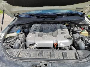 Balts Audi Q7 2007 Šauļi, ar dzinēja tilpumu 4.20 L un nobraukumu 307 tūkst. km par 6000 €, foto 16 vietnē AUTOMOTO.COM.LV