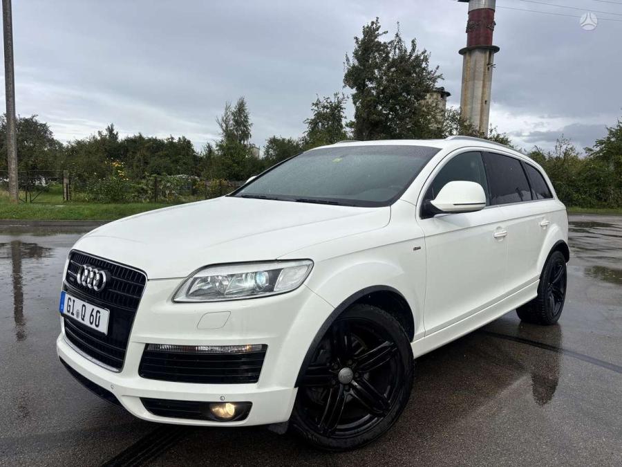 White Audi Q7 2007 in Kaunas, with an engine capacity of 4.16 L and mileage of 200 thousand km for 7999 €, photo 1 on AUTOMOTO.COM.LV