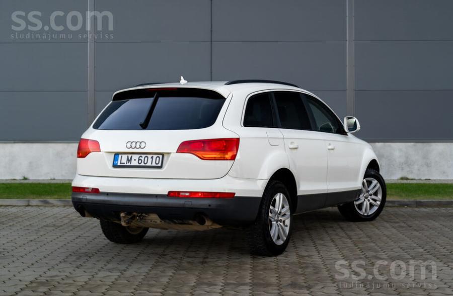 Balts Audi Q7 2008 Rīga, ar dzinēja tilpumu 3.00 L un nobraukumu 395 tūkst. km par 7990 €, foto 7 vietnē AUTOMOTO.COM.LV