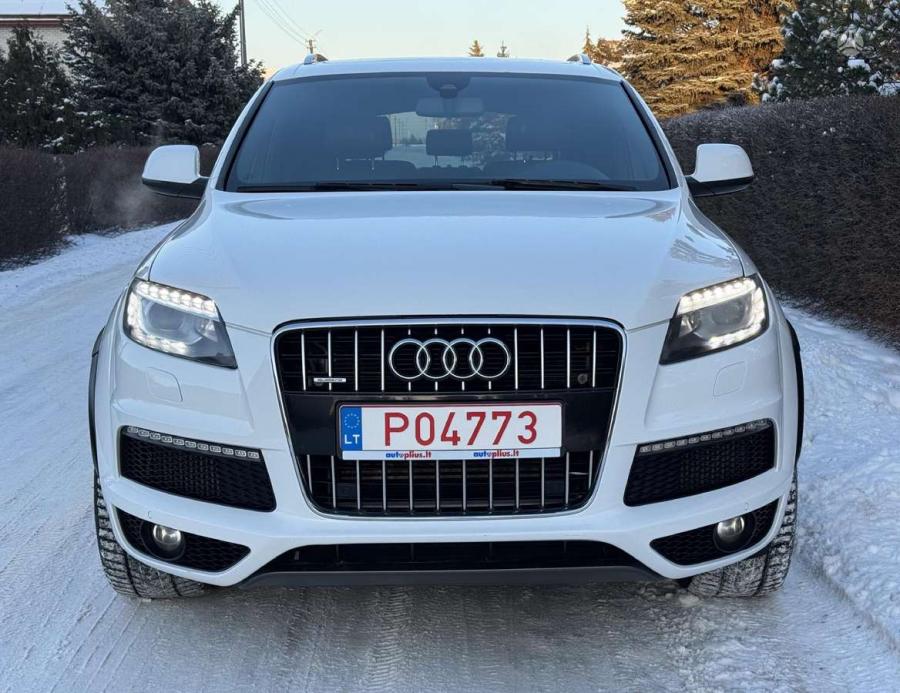 White Audi Q7 2009 in Vilkaviskis, with an engine capacity of 2.97 L and mileage of 301 thousand km for 10750 €, photo 2 on AUTOMOTO.COM.LV