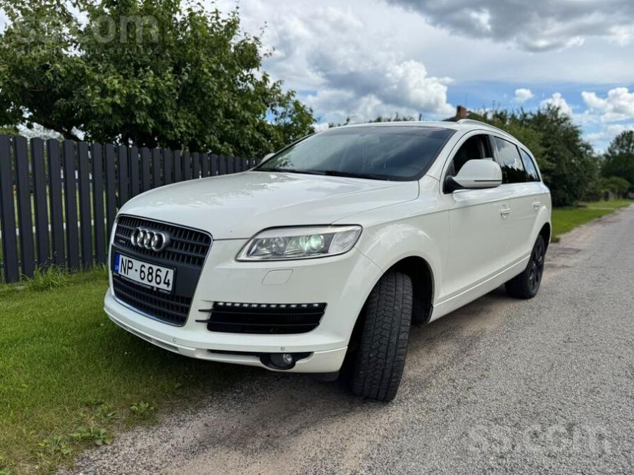 Balts Audi Q7 2009 Ogre, ar dzinēja tilpumu 3.00 L un nobraukumu 350 tūkst. km par 8220 €, foto 7 vietnē AUTOMOTO.COM.LV