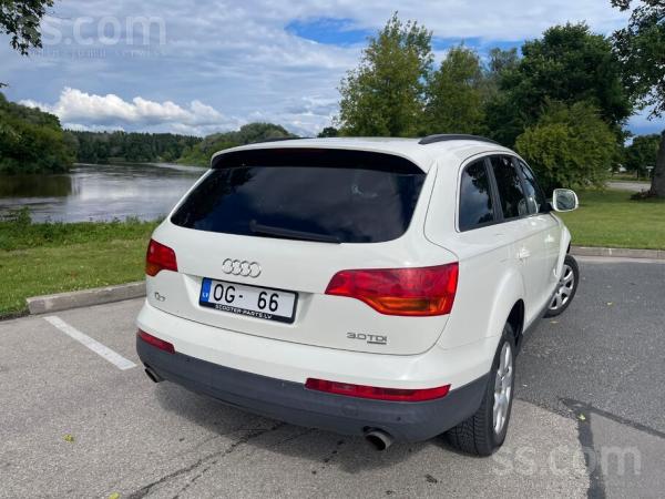 Белый Ауди Ку 7 2009 в Рига, объемом двигателя 3.00 л и пробегом 281 тыс. км за 10100 €, фото 2 на AUTOMOTO.COM.LV