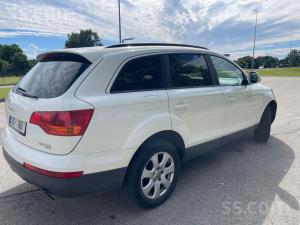 Balts Audi Q7 2009 Rīga, ar dzinēja tilpumu 3.00 L un nobraukumu 281 tūkst. km par 10100 €, foto 15 vietnē AUTOMOTO.COM.LV