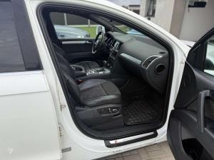 Balts Audi Q7 2009 Marijampole, ar dzinēja tilpumu 2.97 L un nobraukumu 317 tūkst. km par 8500 €, foto 10 vietnē AUTOMOTO.COM.LV