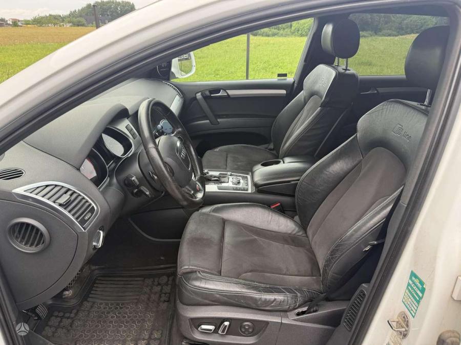 Balts Audi Q7 2009 Marijampole, ar dzinēja tilpumu 2.97 L un nobraukumu 317 tūkst. km par 8500 €, foto 18 vietnē AUTOMOTO.COM.LV