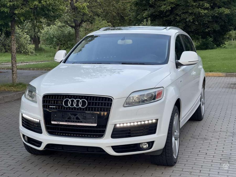 White Audi Q7 2009 in Vilnius, with an engine capacity of 2.97 L and mileage of 290 thousand km for 5500 €, photo 1 on AUTOMOTO.COM.LV