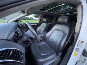 White Audi Q7 2009 in Vilnius, with an engine capacity of 2.97 L and mileage of 290 thousand km for 5500 €, photo 12 on AUTOMOTO.COM.LV