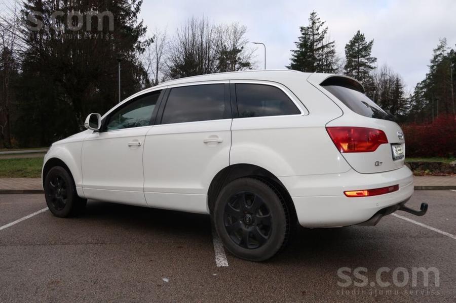 White Audi Q7 2009 in Ogre, with an engine capacity of 3.00 L and mileage of 355 thousand km for 8220 €, photo 3 on AUTOMOTO.COM.LV